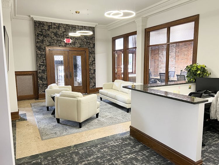 Vendi Advertising office space - Borton Construction